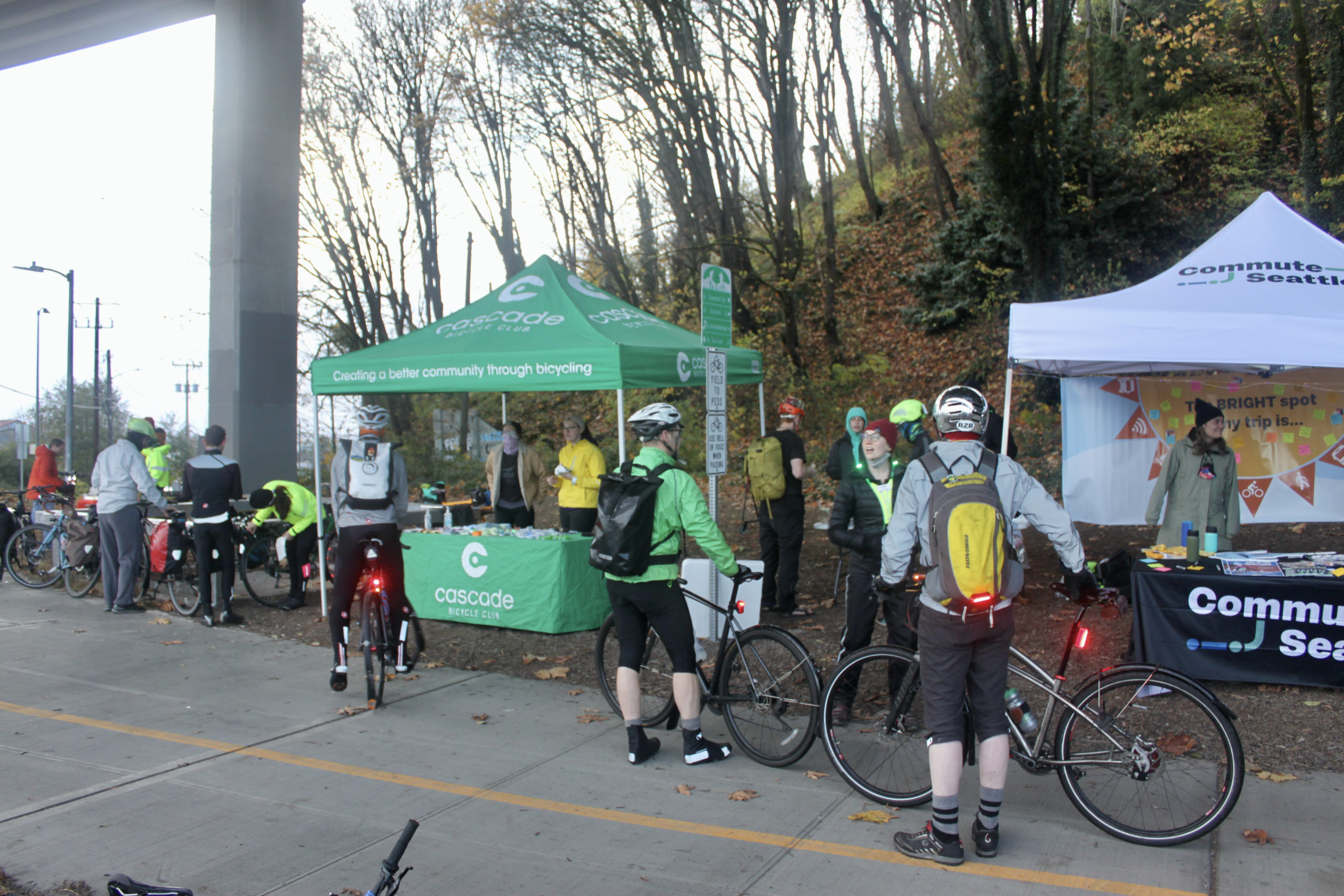 Light Up Your Trip 2022 - Commute Seattle